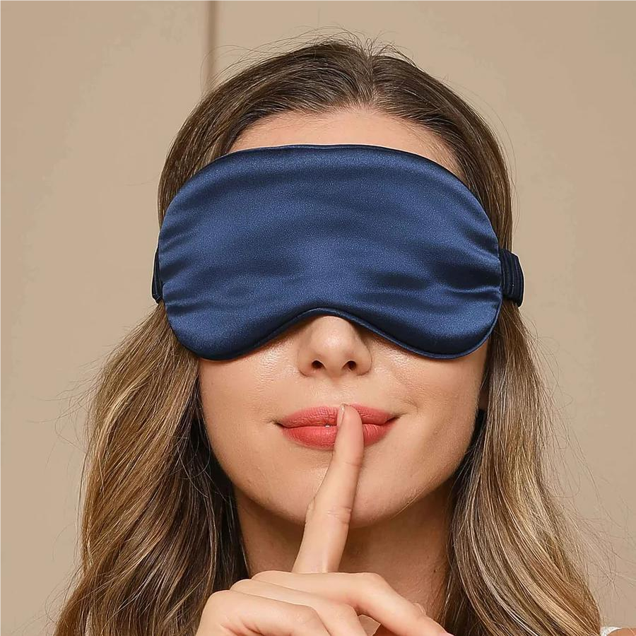 The Anti-Aging Silk Eye Mask for Sleep – CA-SILKSILKY